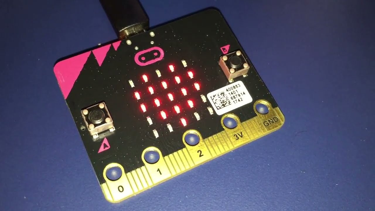 Getting Started with MicroBit: LED Pattern - YouTube