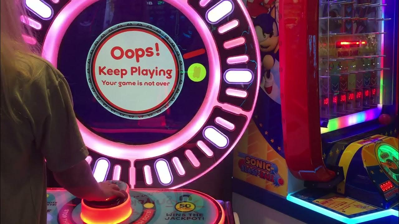 Pop the Lock Arcade Game Round 1 - YouTube