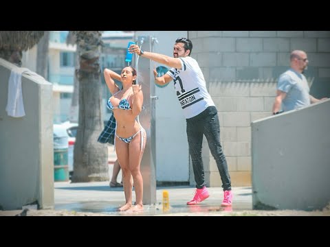 SHAMPOO PRANK: Beach Edition! 🧴💦 (She was so confused!)