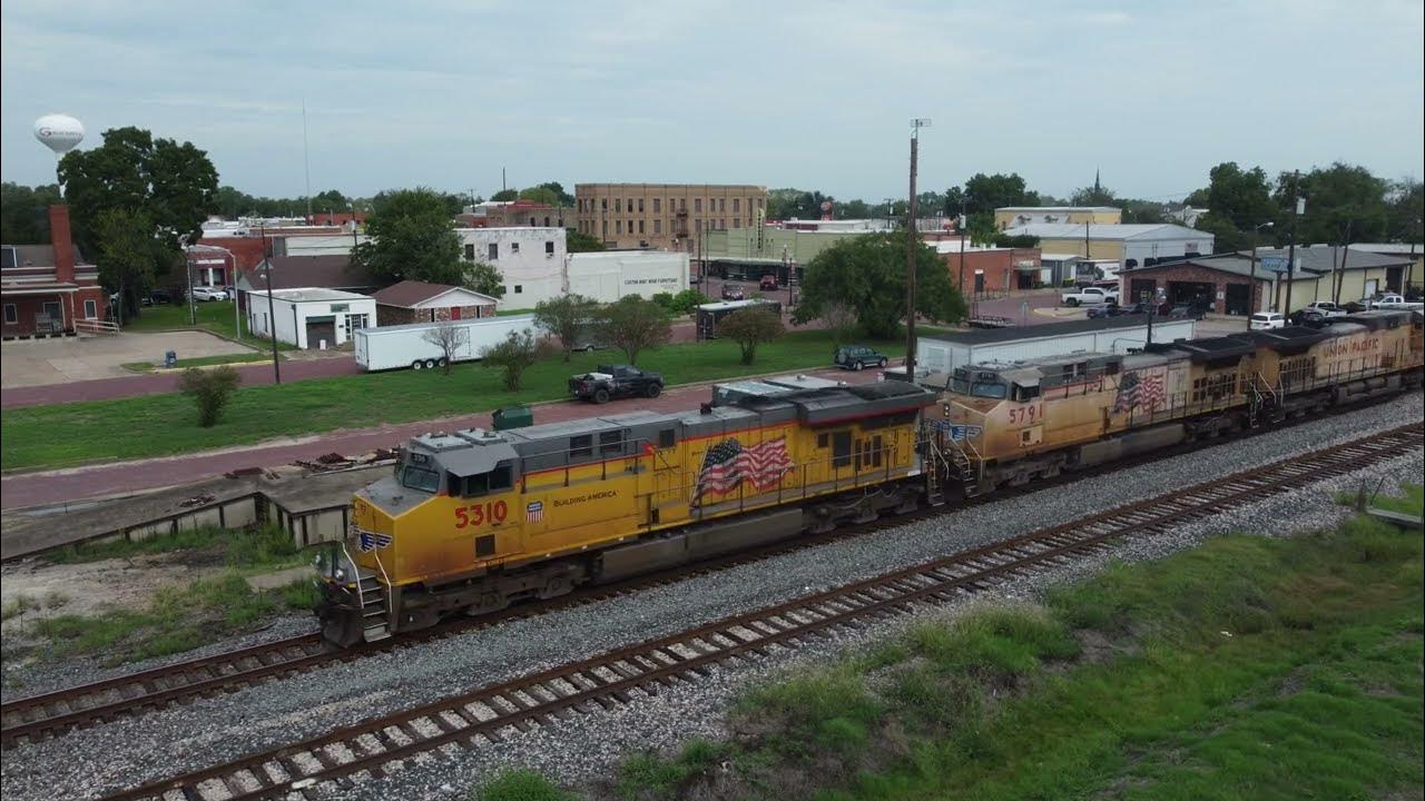 Southbound UP 5310/5791/6467/6801, Covered Hopper Train, "Ennis Sub" Groesbeck,, TX, 9-1-2022 ...