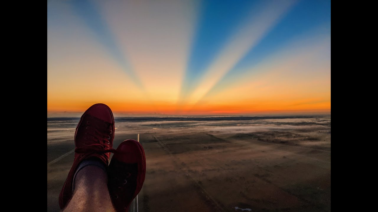 Paramotor Mahoney - 30 minutes before sunrise - YouTube