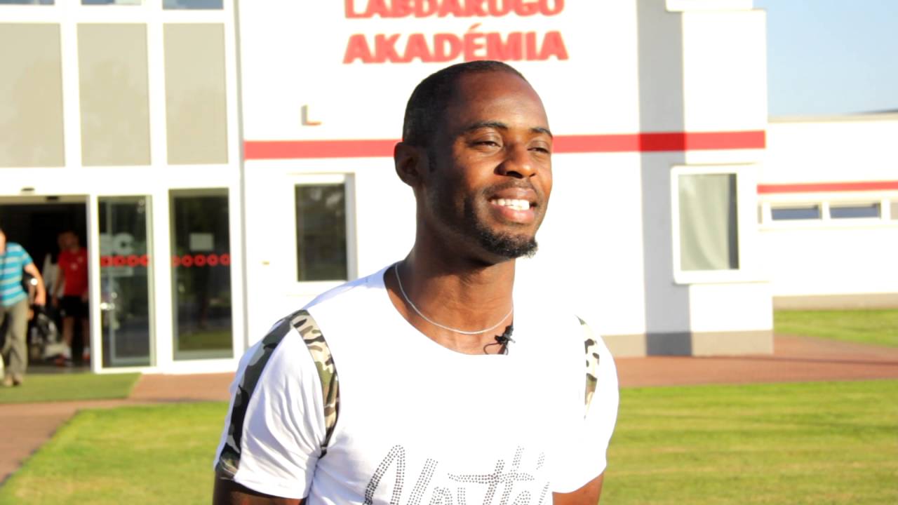 Chuka Derick Ogbu bemutatkozása/introducing - YouTube