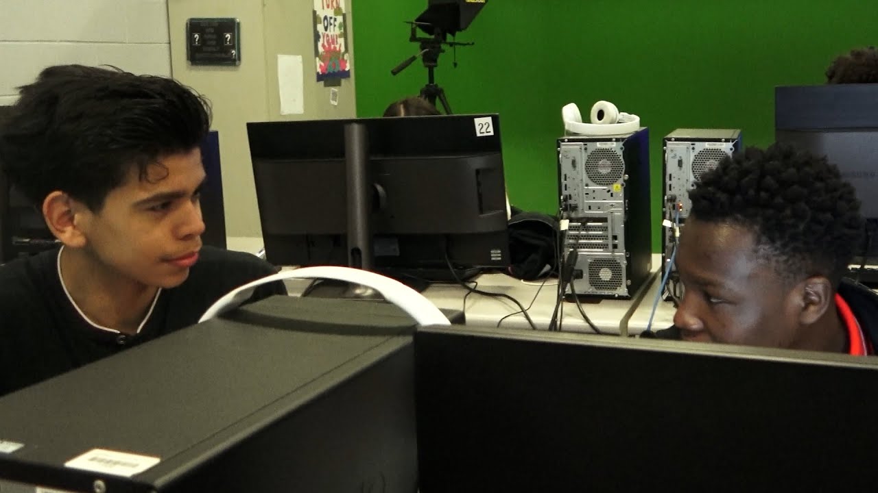 Berry Broadcast: Season 17, Episode 4 - YouTube