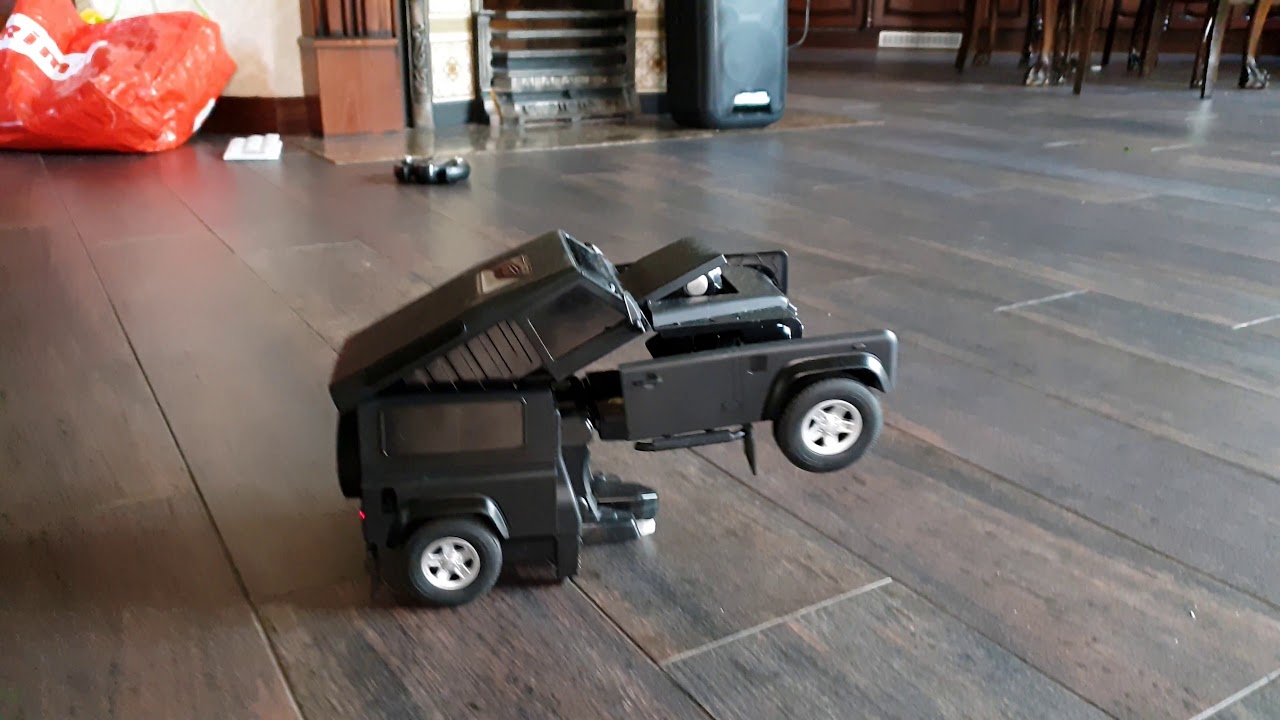 LAND ROVER DEFENDER TRANFORMER RASTAR - YouTube