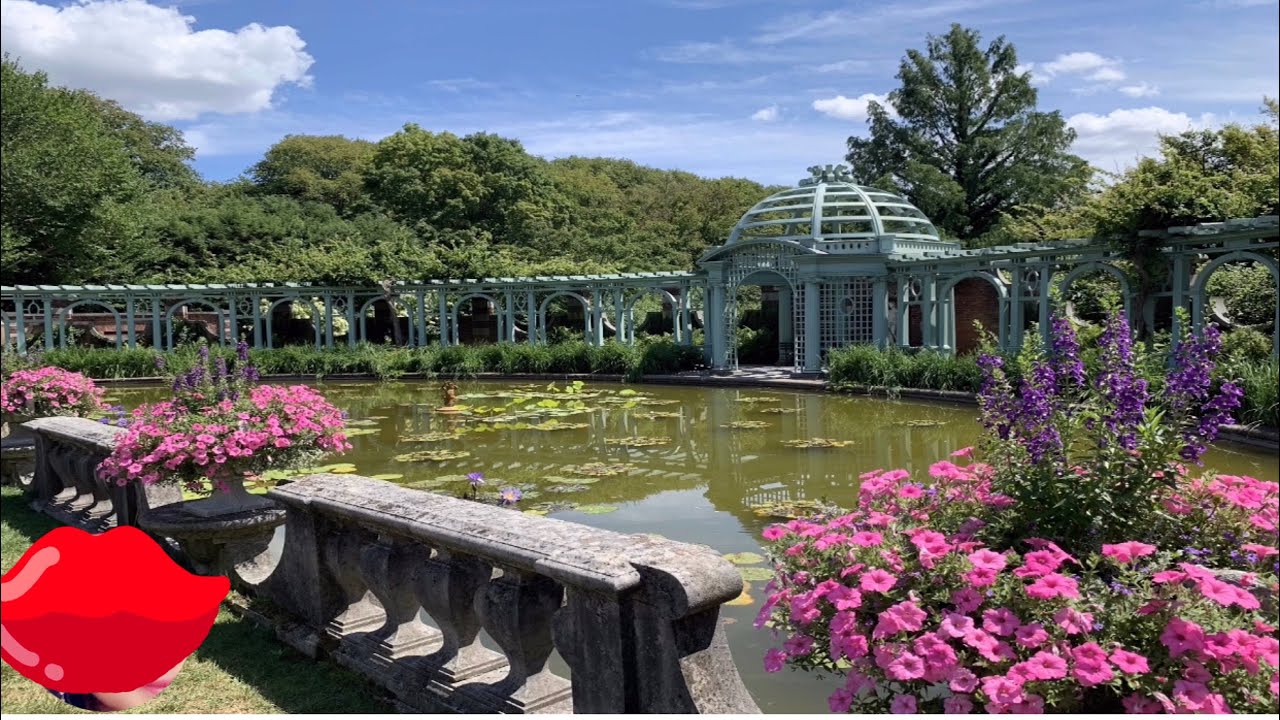 Most Beautiful Garden. Long Island, New York - YouTube