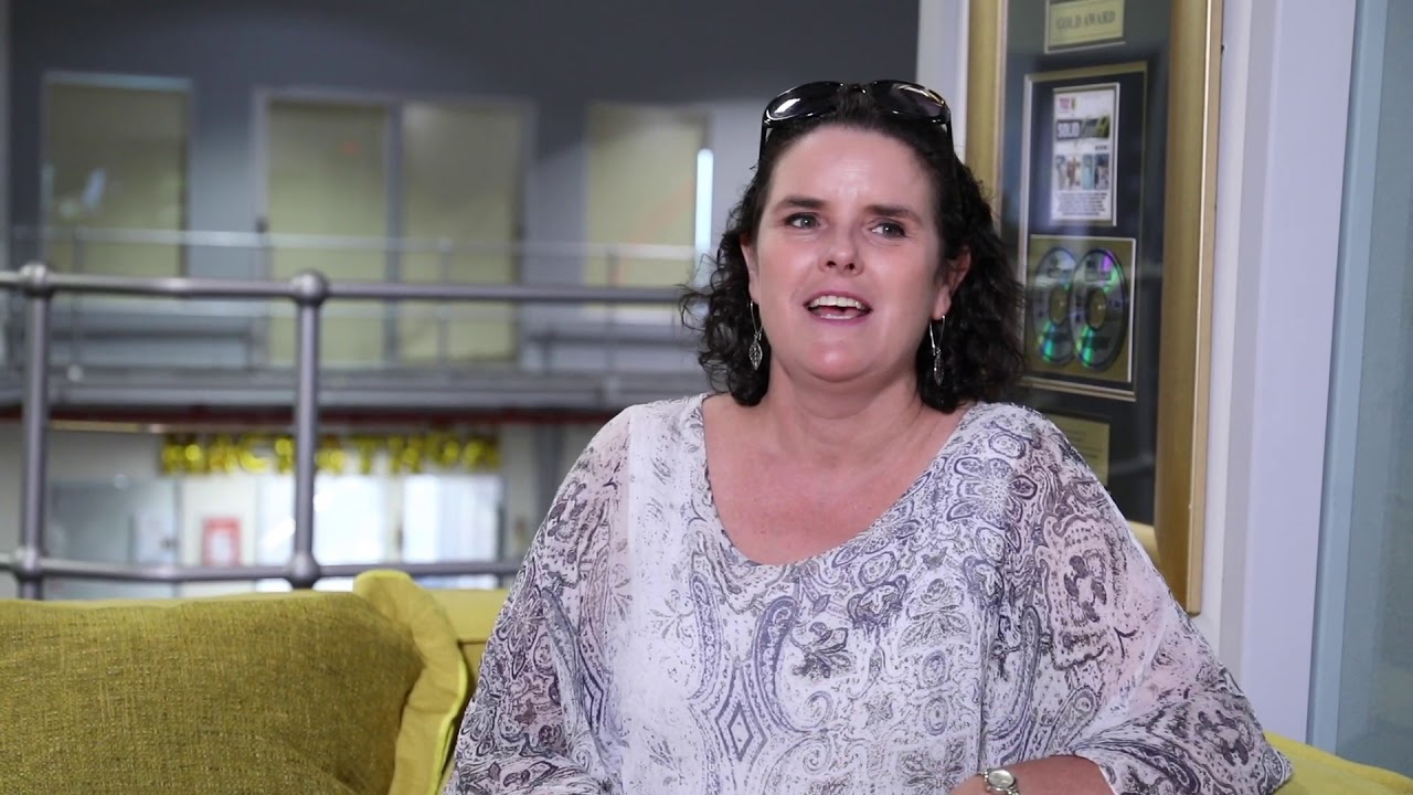 Pippa Hudson recommends her top holiday destinations - YouTube