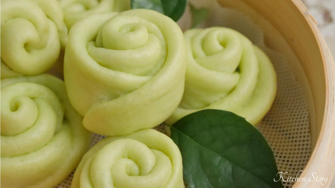 នំប៉ាវស្លឹកតើយ [Pandan Rose Bun]អាហារអាស៊ី[Kitchen Story] - YouTube