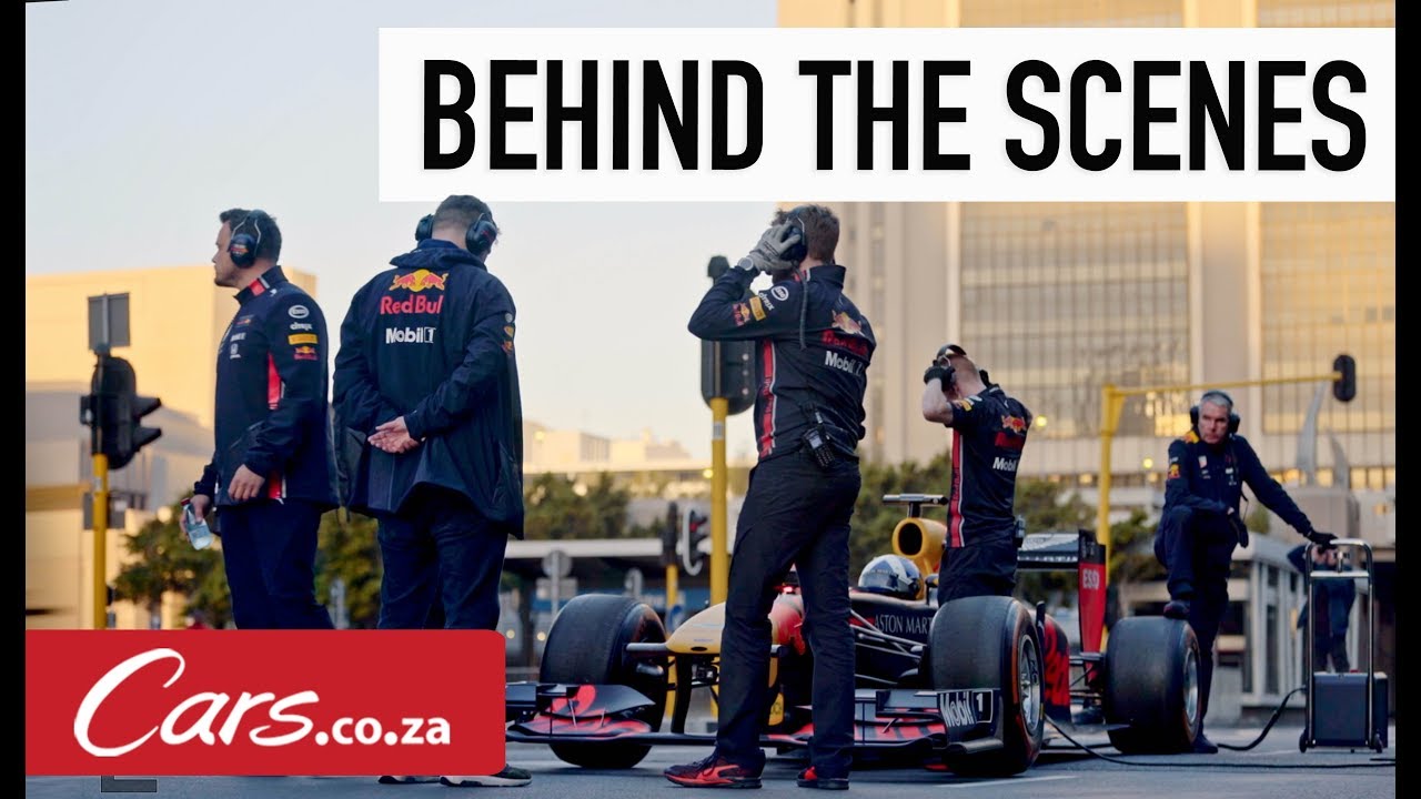 Exclusive Behind The Scenes: Coulthard vs Taxi + Red Bull F1 Circuit ...