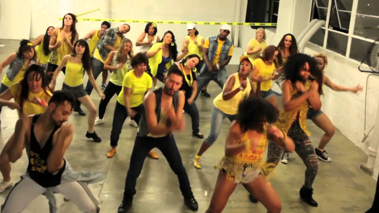 Biggie Bounce Dance - YouTube