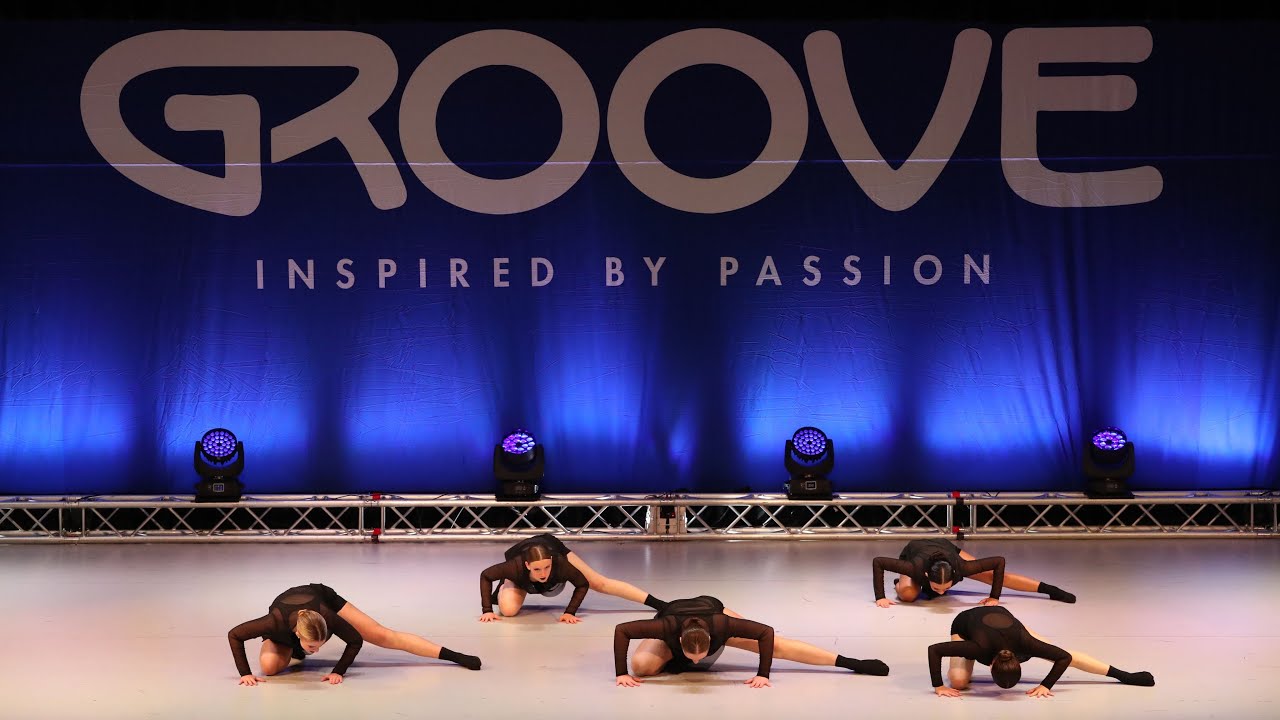 In The End- Groove Regionals 2024- The Family Dance Studio - YouTube