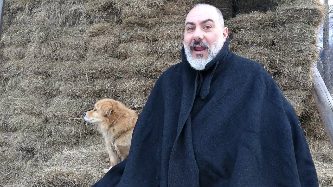 L'Insaziabile e il tabaro veneto - YouTube