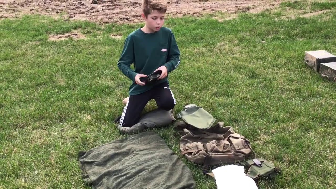 How to pack your Arvin rucksack - YouTube