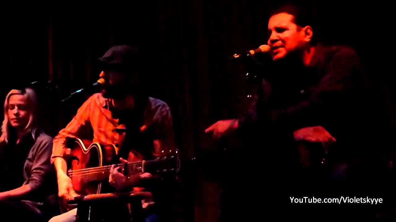 Joel Eckels, Joseph Tobin's "In Love" Room 5, Los Angeles 1/10/11 - YouTube