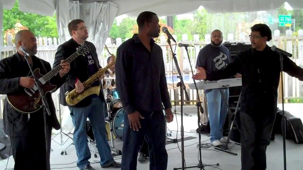 Ken Knox at VBGB Beer Hall and Garden - performs his new song "You ...