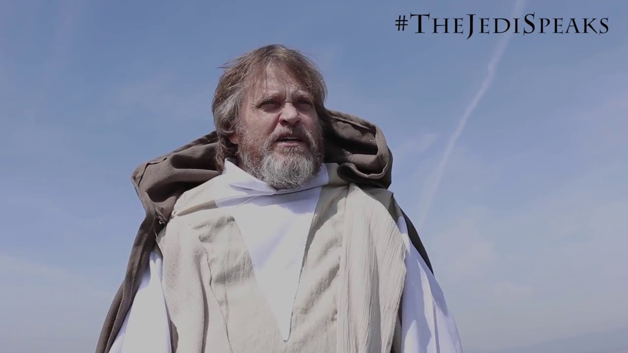 #32 "Tweet" When Rey finds Luke, what does he say to her? - YouTube
