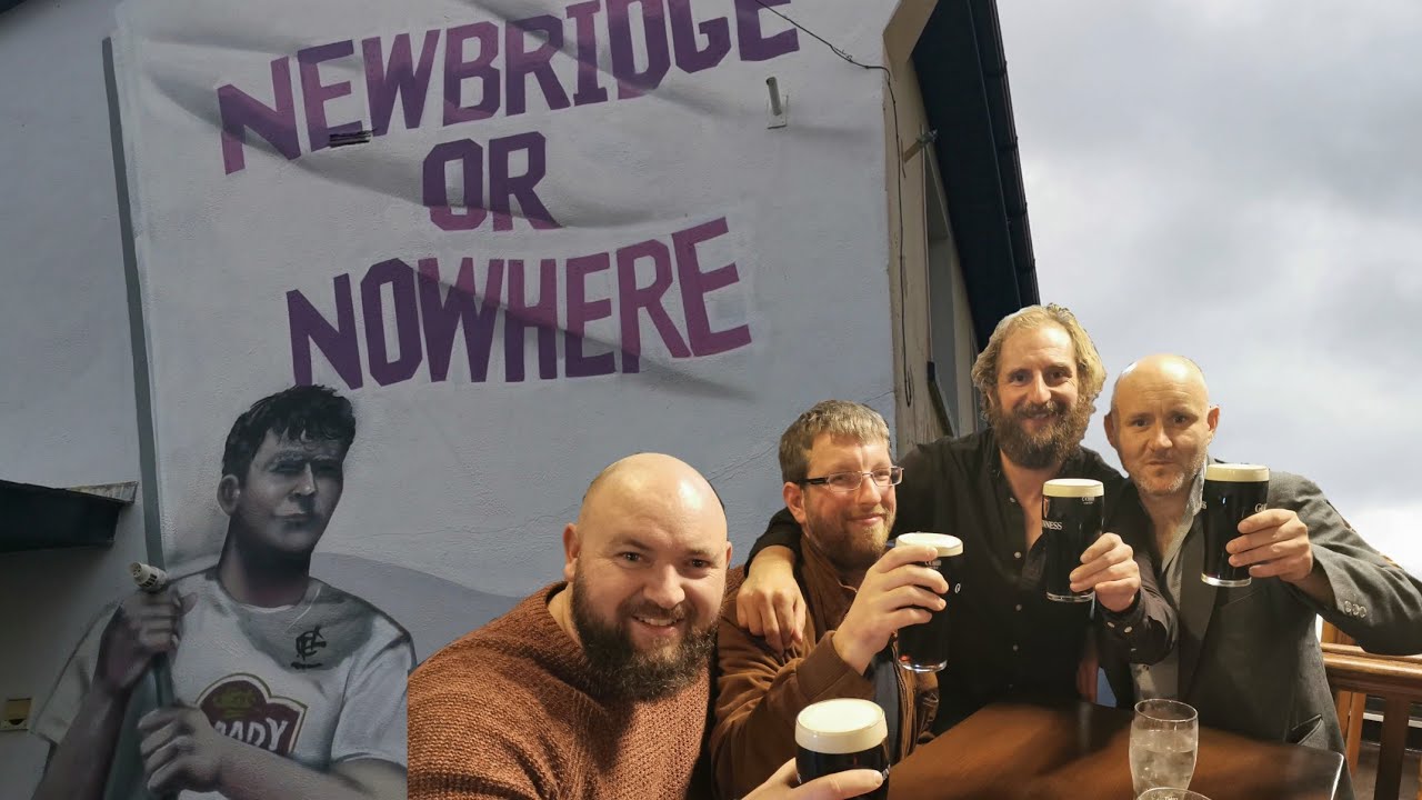 3 Bucks Left Live - Newbridge - YouTube