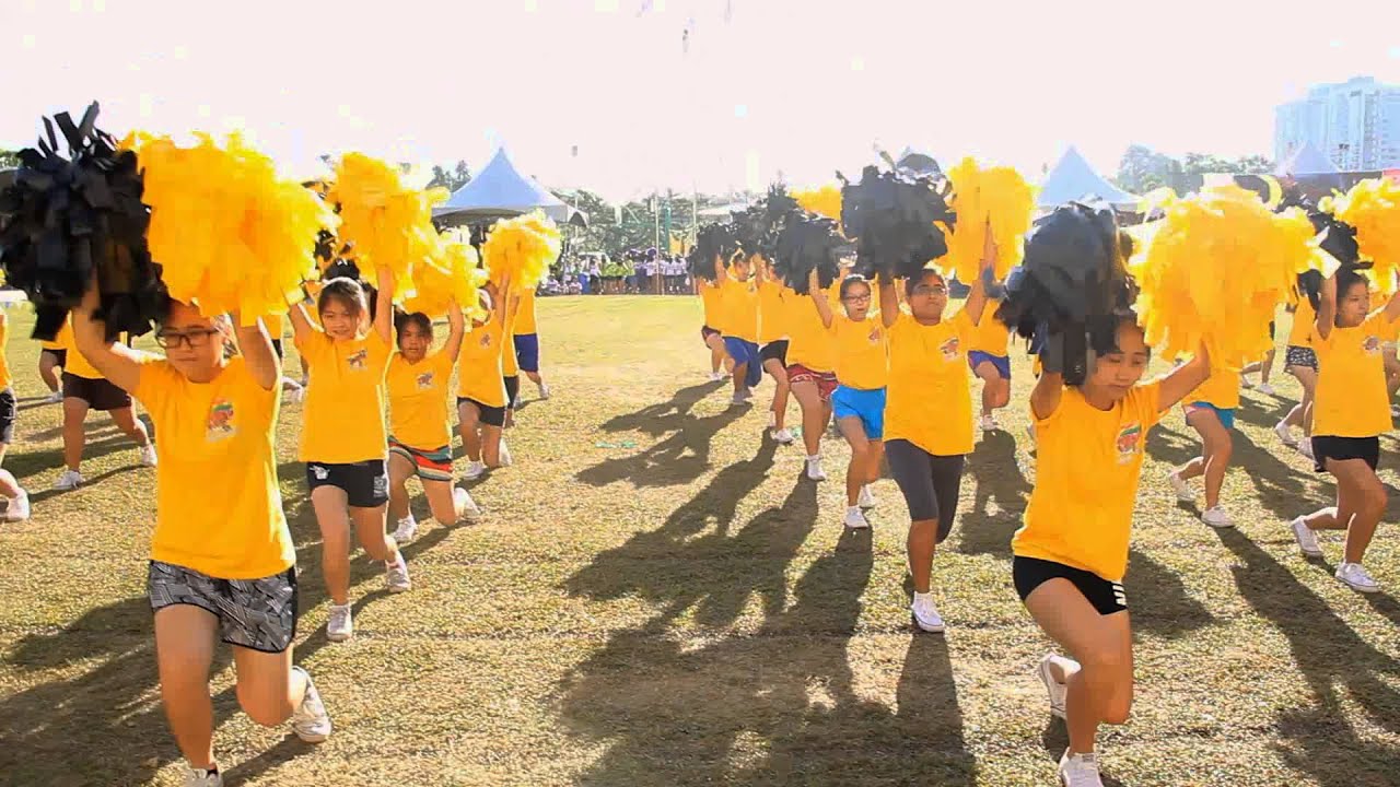2015 Yellow House Cheerleading - YouTube