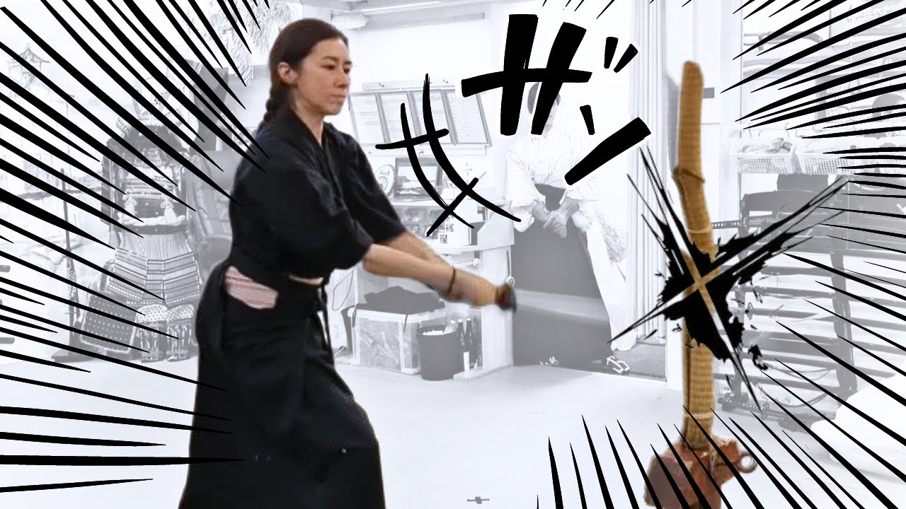 I trained like a Samurai! Slicing mats with a sharp Katana - YouTube