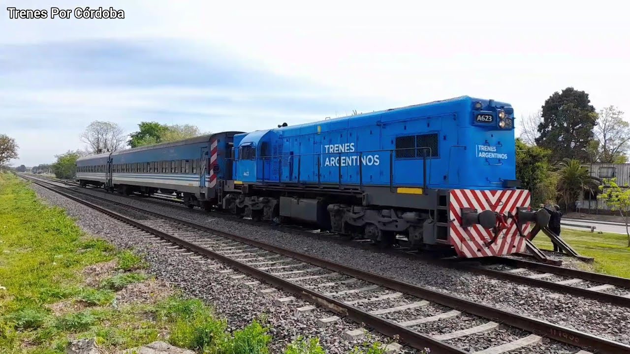 EMD G12 A623 Trenes Argentinos Con el Pata de Perro llegando a Estación ...