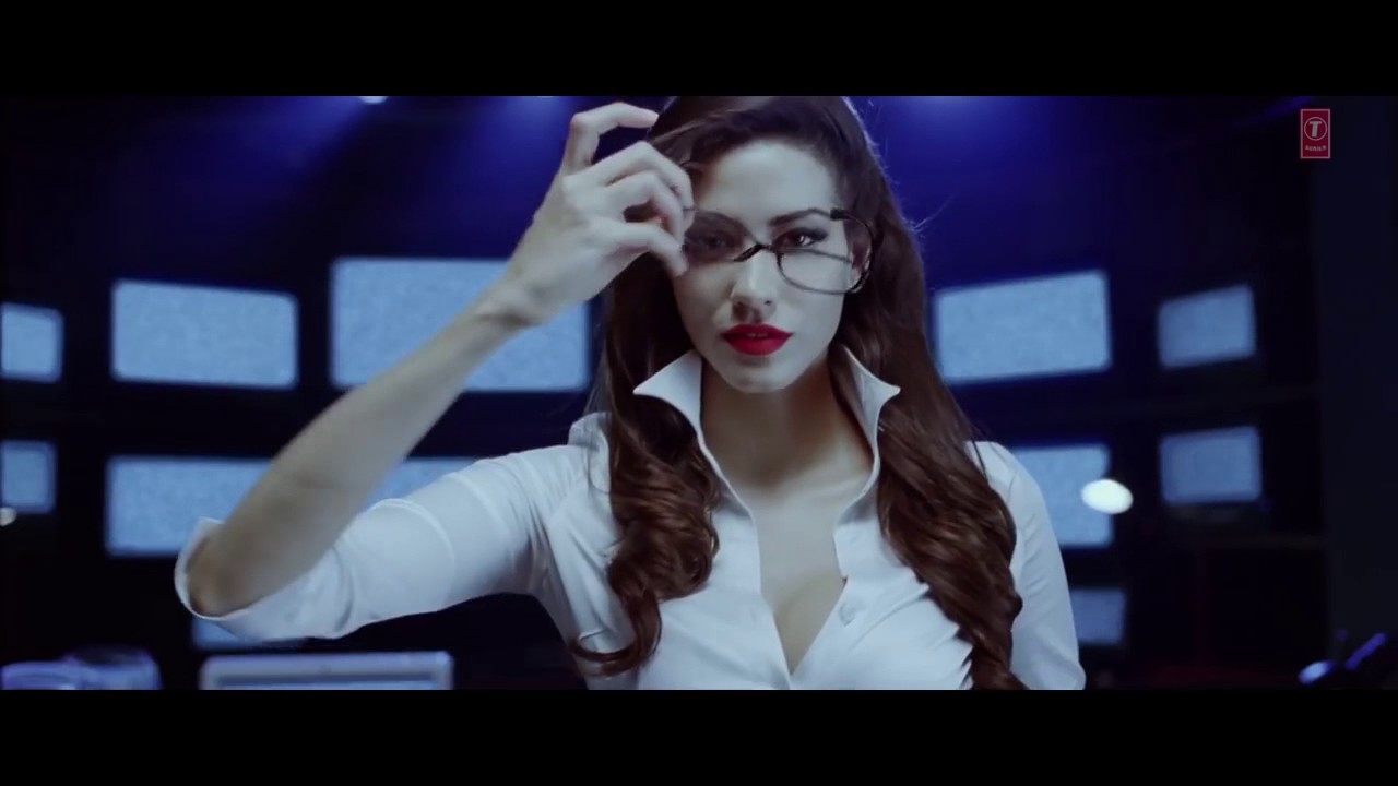 Pyar Ki Pungi - music video - YouTube