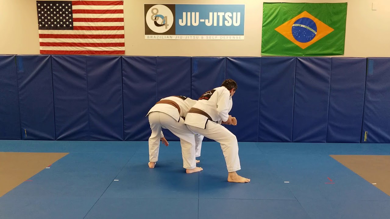 Lapel Grab defense armlock - YouTube