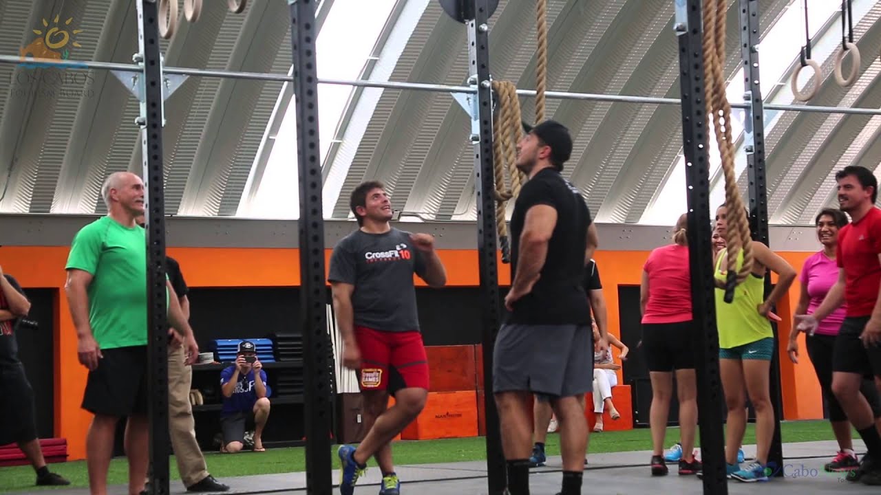 Box Crossfit Los Cabos - YouTube