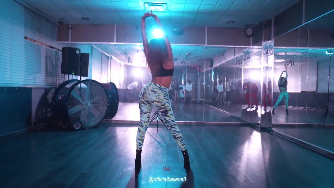 “Signs” by Tyrese| Devaughn Ballinger Choreo| Queen Kay - YouTube
