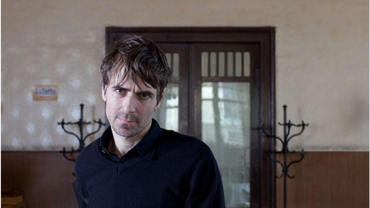 Jens Harzer mit dem Iffland-Ring ausgezeichnet - YouTube