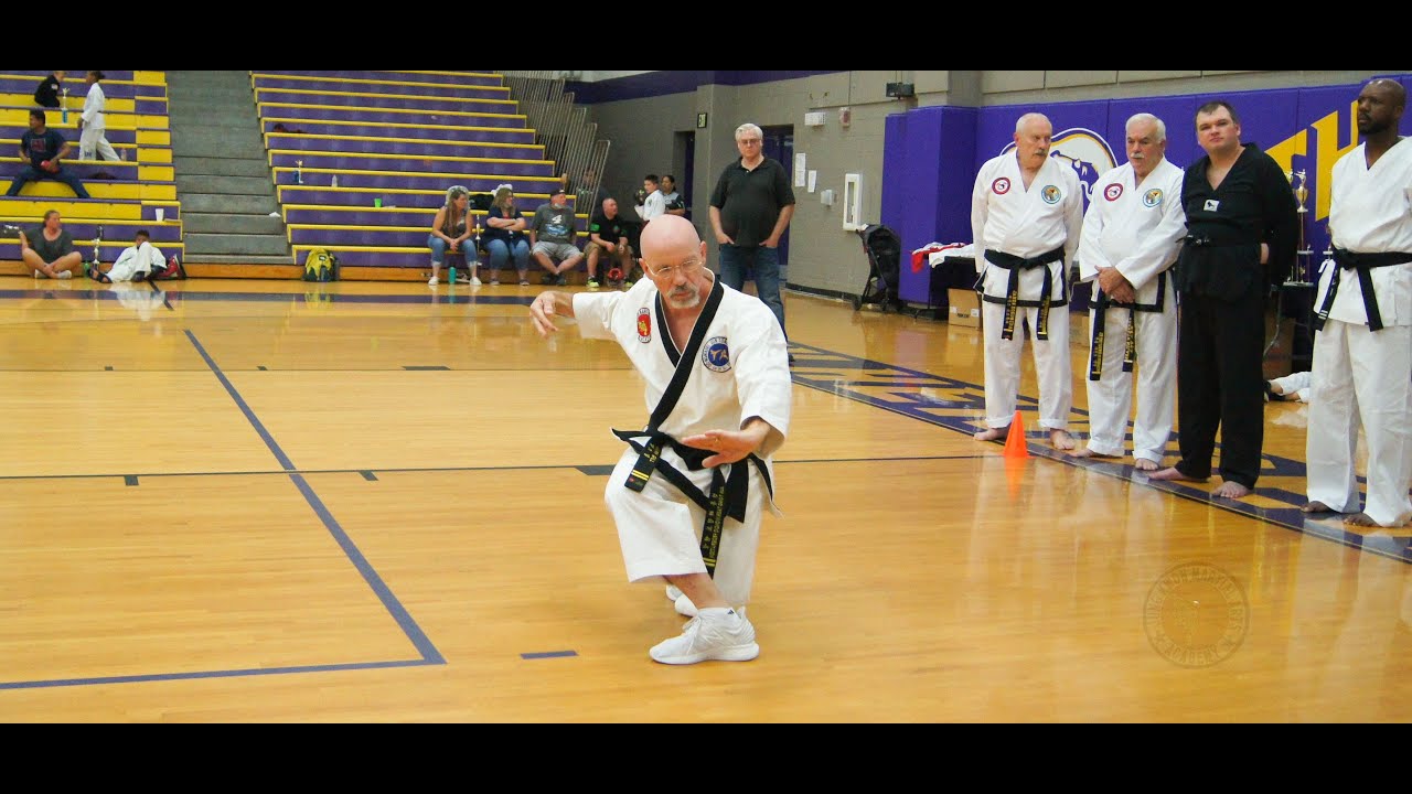 GOLD MEDAL KUNG FU SWORD FORM 2021 - YouTube