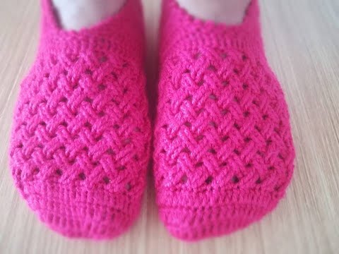 Tığ İşi Kolay Çapraz Örgü Patik Yapılışı/ knitting booties