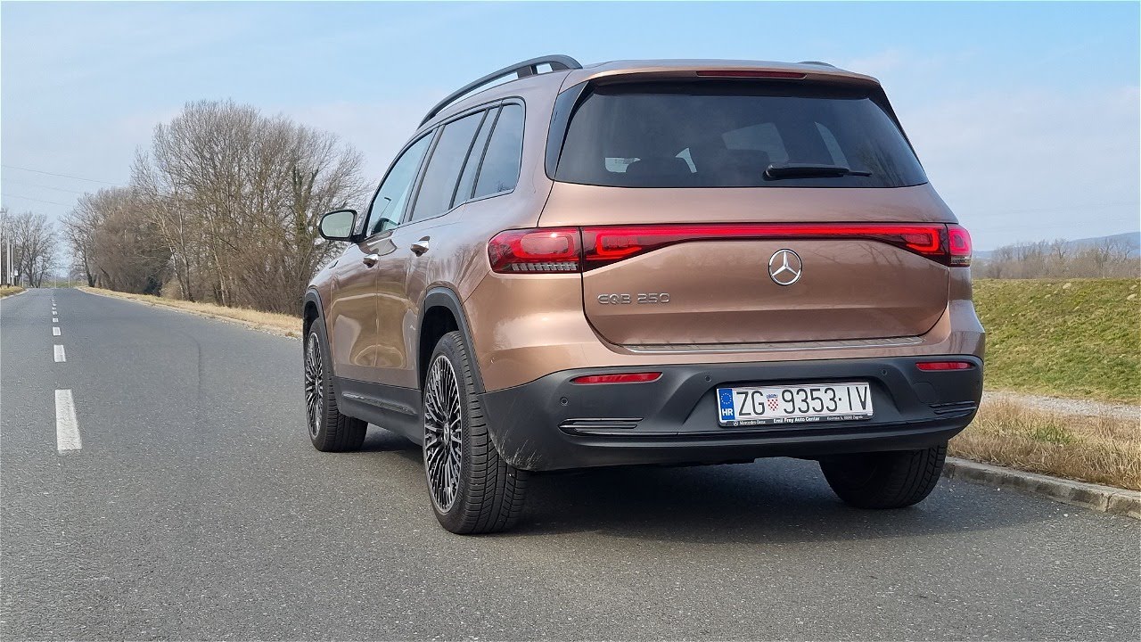 Mercedes EQB 250 - 0-100 km/h (Eco, Comfort, Sport) * Performance test ...