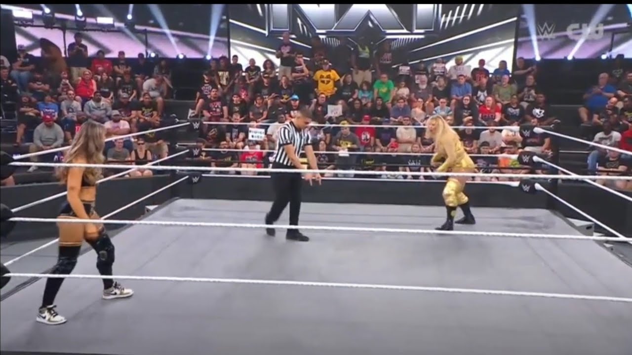 Lucha Completa: Nikkita Lyons Vs Adriana Rizzo - WWE NXT 12/11/2024 ...