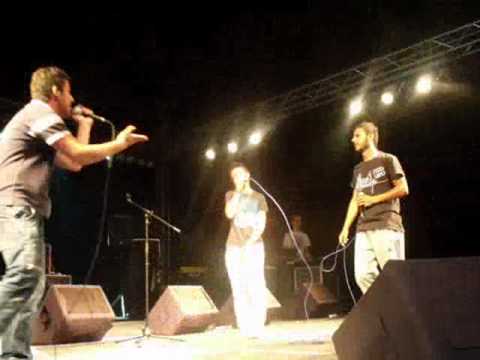 çarerap ft sitem-ellerde fayda yok(2012)