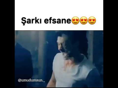 Korkuyorum içilmeyen korkuyor sevmekten  😊😊😊