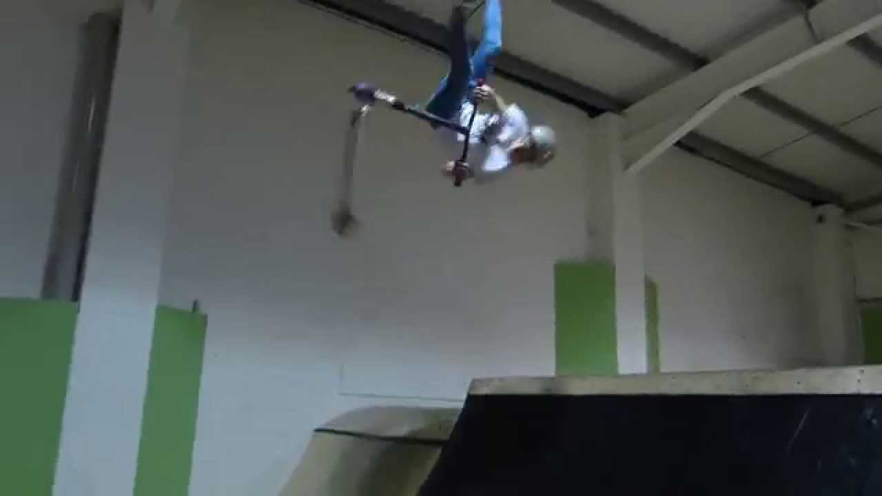 Jordan Clark | Base Skatepark | Glide Gear Test Clips - YouTube