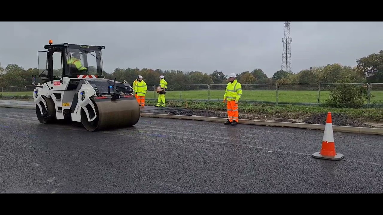 Auto Braking "Reverse Smart" Hydrostatic Driver Roller - YouTube