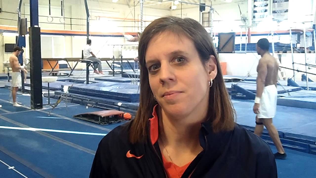 Coach Landrus Post-Practice, 2/3/14 - YouTube