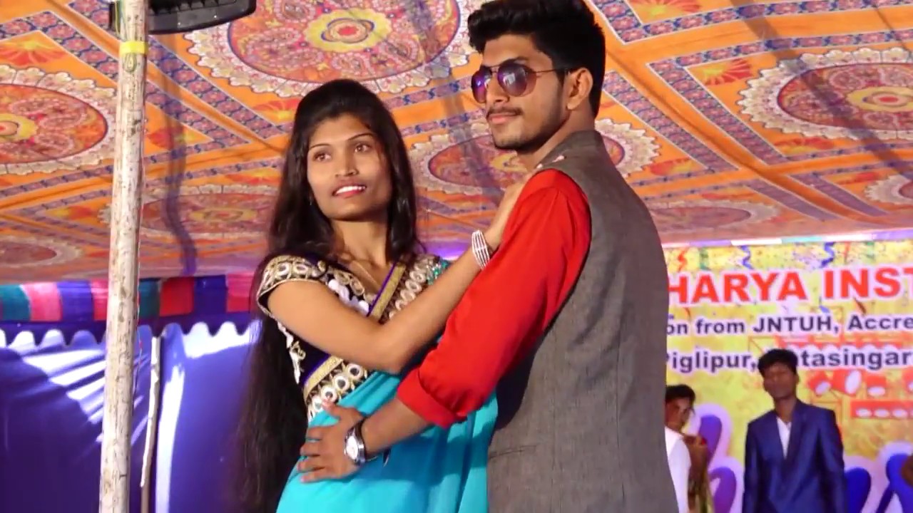 Girls and Boys sizzle up the ramp walk - Traditional Fashion Show - YouTube