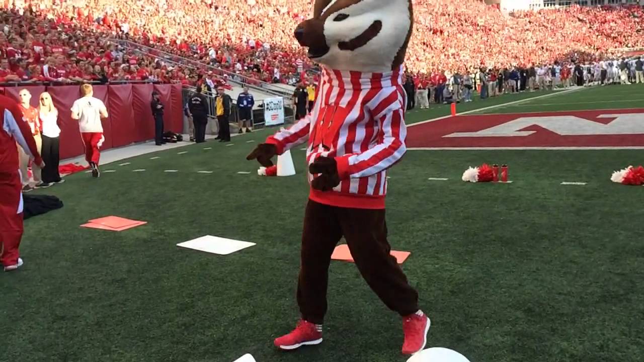 Bucky Badger Bowling - YouTube