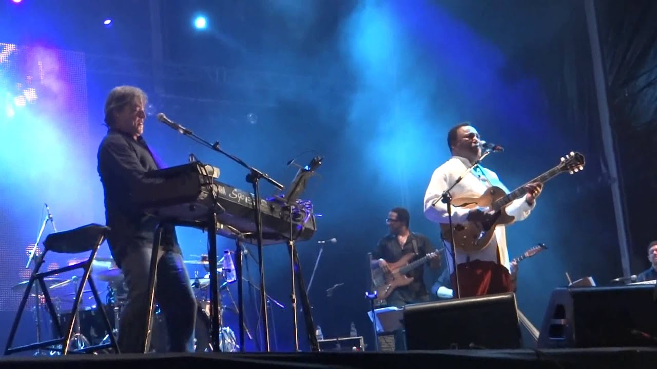 "GEORGE BENSON E IVAN LINS" - YouTube