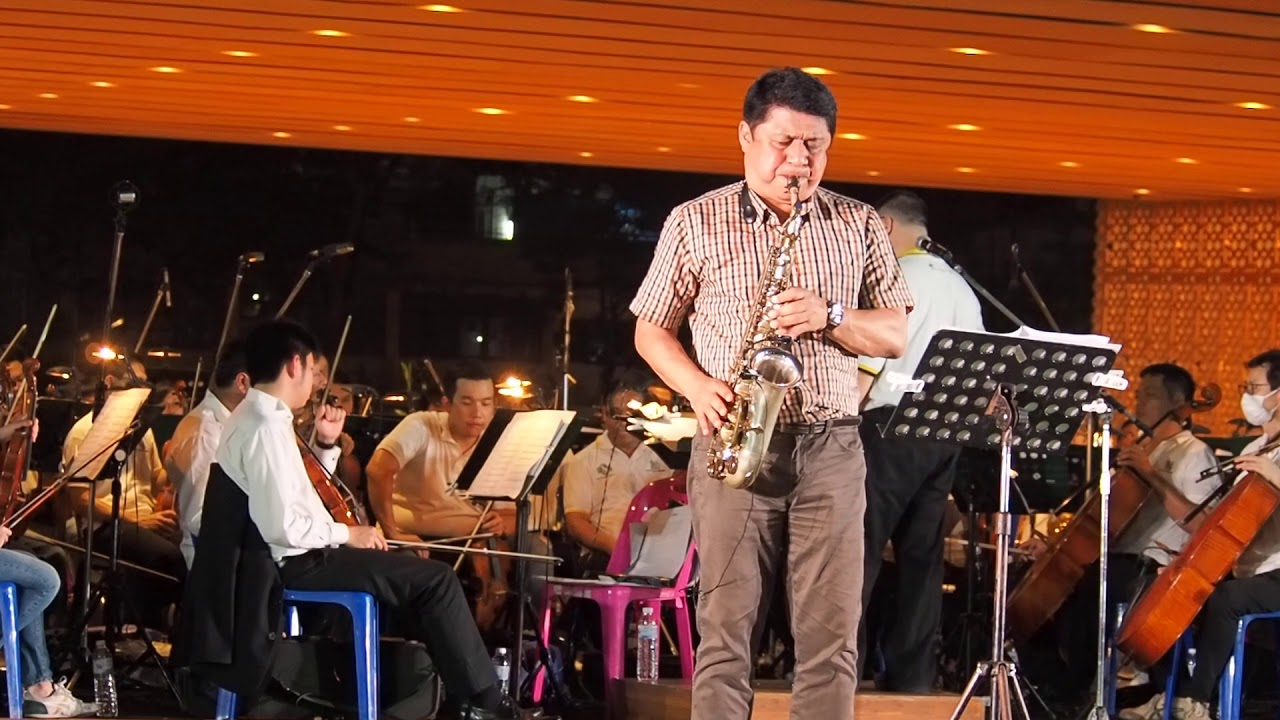 เพลงดวงใจกับความรัก-เดี่ยว Saxophone : ภูษิต ไล้ทอง-RBSO Concert in the ...