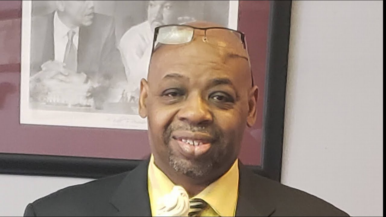 Monday Night Prayer With Pastor Johnson - YouTube