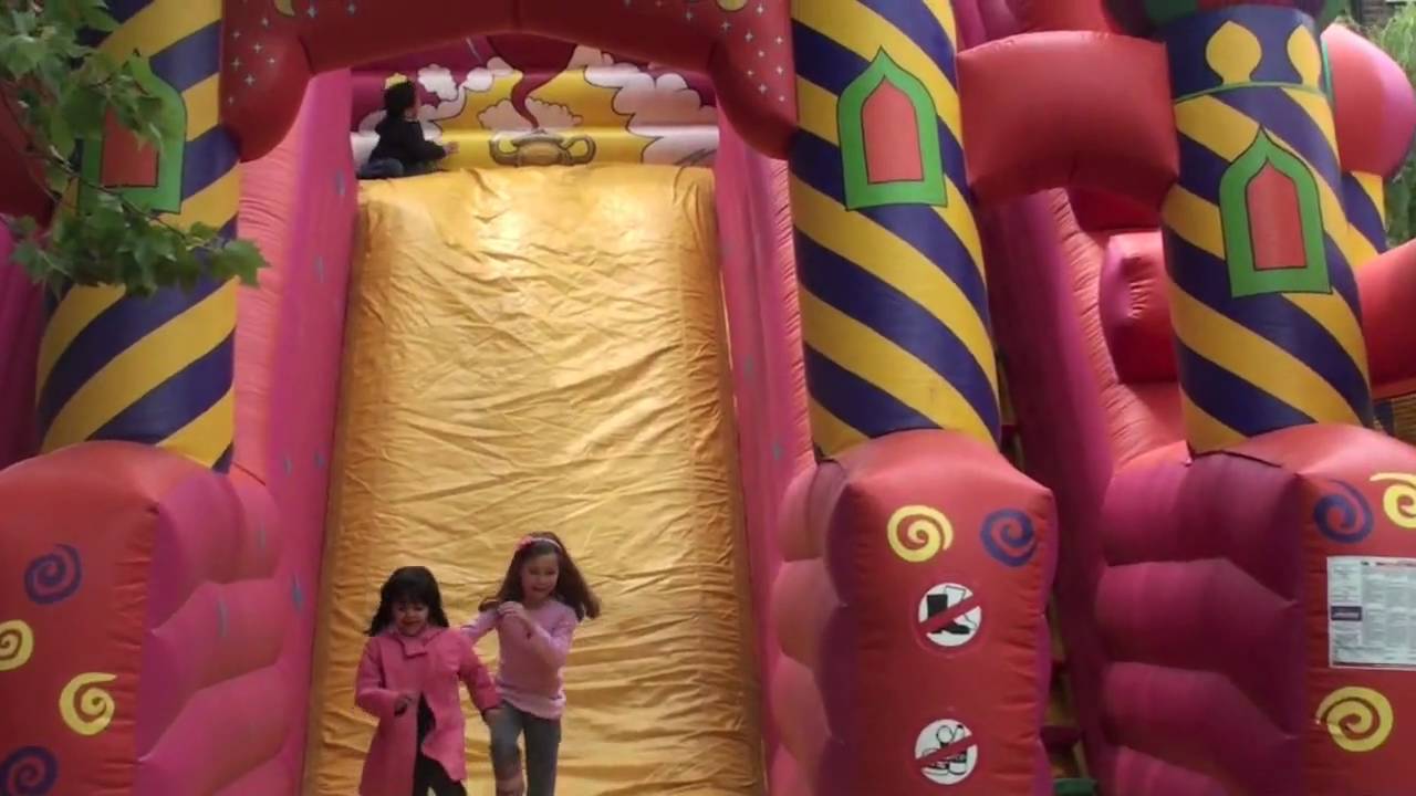 Aladdin Fun Bouncy Castle - YouTube