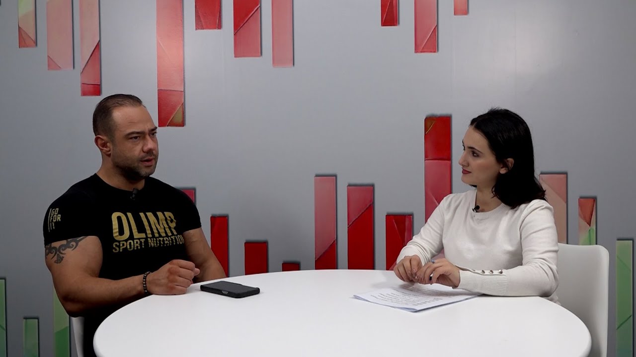 Në Studio Ejani- U shpall kampion absolut në Bodybuilding, Marin Meksi ...