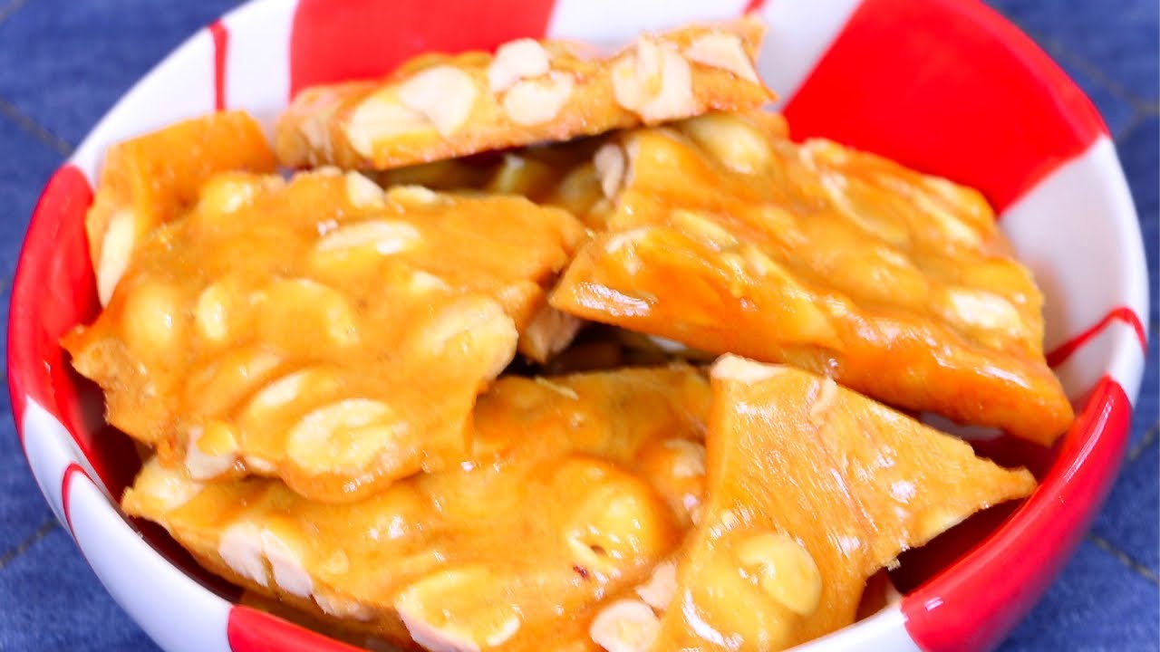 Easy, Buttery, Crunchy, Peanut Brittle - YouTube