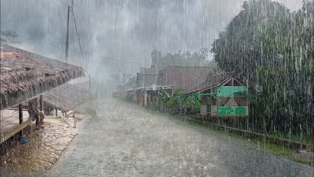 Super heavy rain, thunderstorms disrupt village life, powerful storms ...