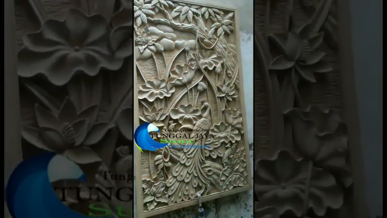 Relief ukiran burung merak dan bunga teratai - YouTube