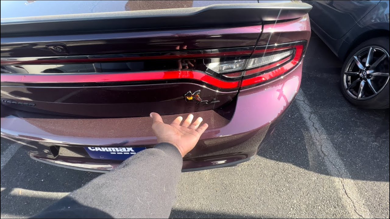 I FOUND A FAKE SCAT PACK AT CARMAX THEY’RE SCAMMING 🤦🏽 - YouTube