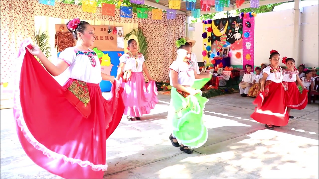 "El Poquilín" Baile Folklórico de Costa Chica Guerrero. - YouTube