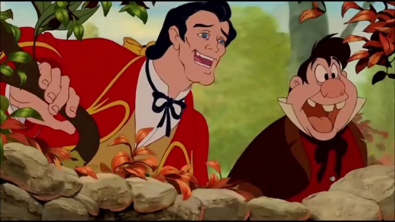 Roberto Pedicini doppia Gaston in La Bella e la Bestia - YouTube
